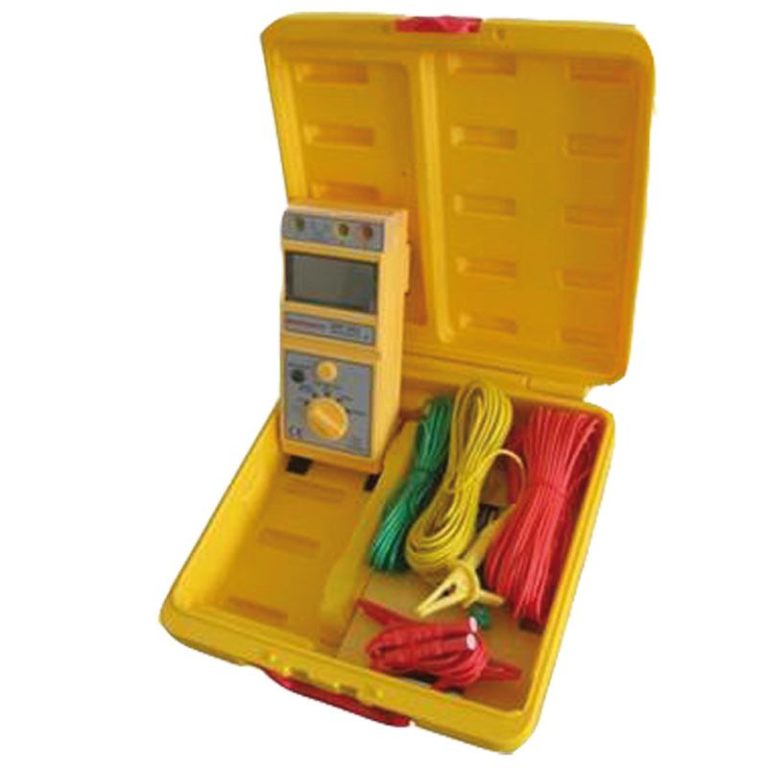 Ce telluromètre est utilisé dans le cadre de l'installation d'une prise ...